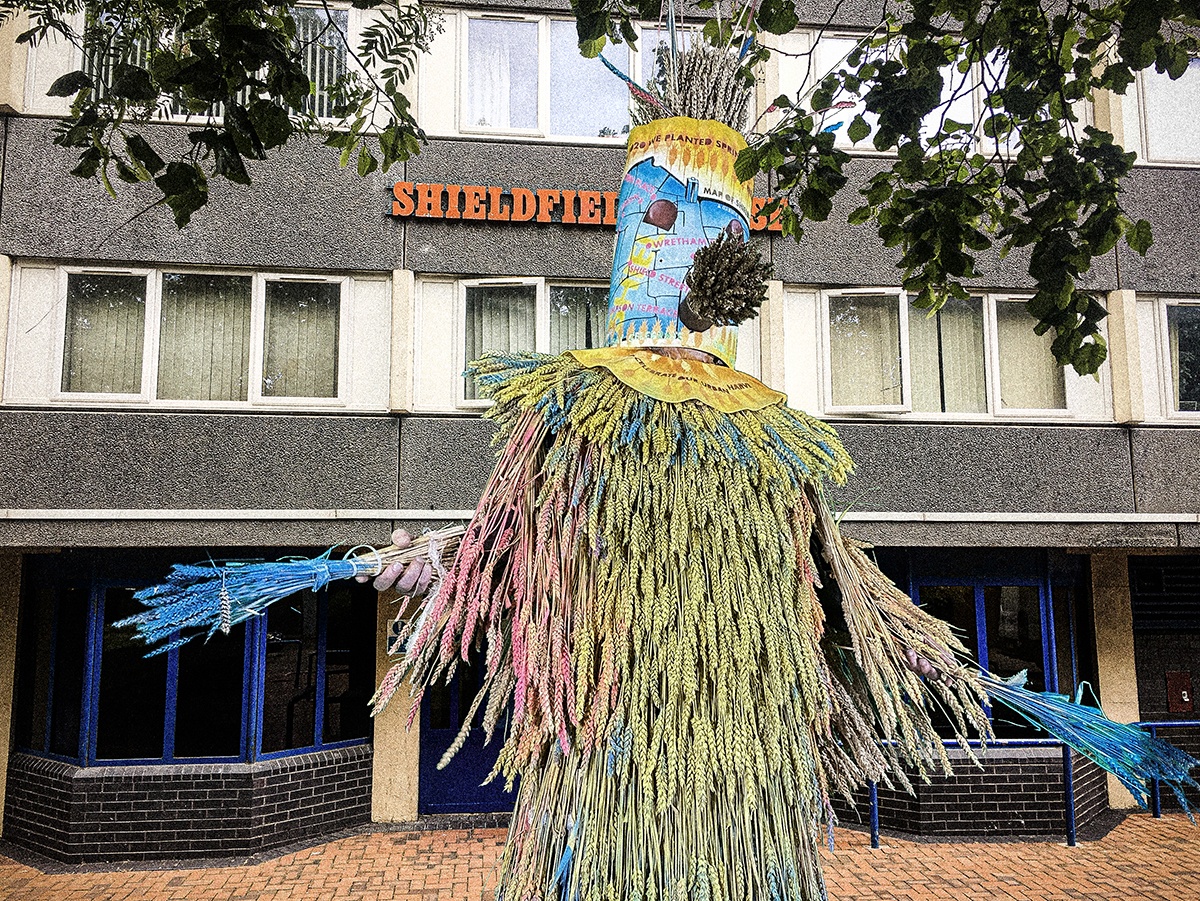 Costumes Gallery - Dr. Mikey Tomkins